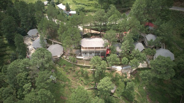 The Woods Retreat - Lansdowne