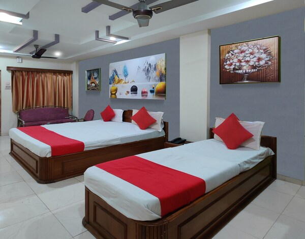 Hotel Dollar - Bhuj