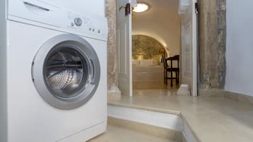 Estúdio Cidade | Ferro/tábua de engomar, berços/camas para crianças, Wi-fi grátis