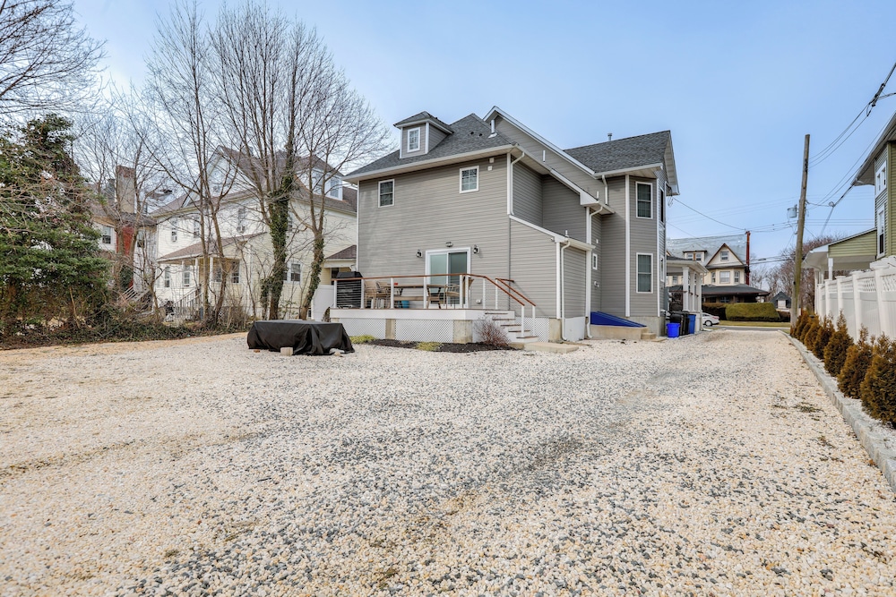 Long Branch Getaway - Walk To Beaches & Dining! - Long Branch, NJ