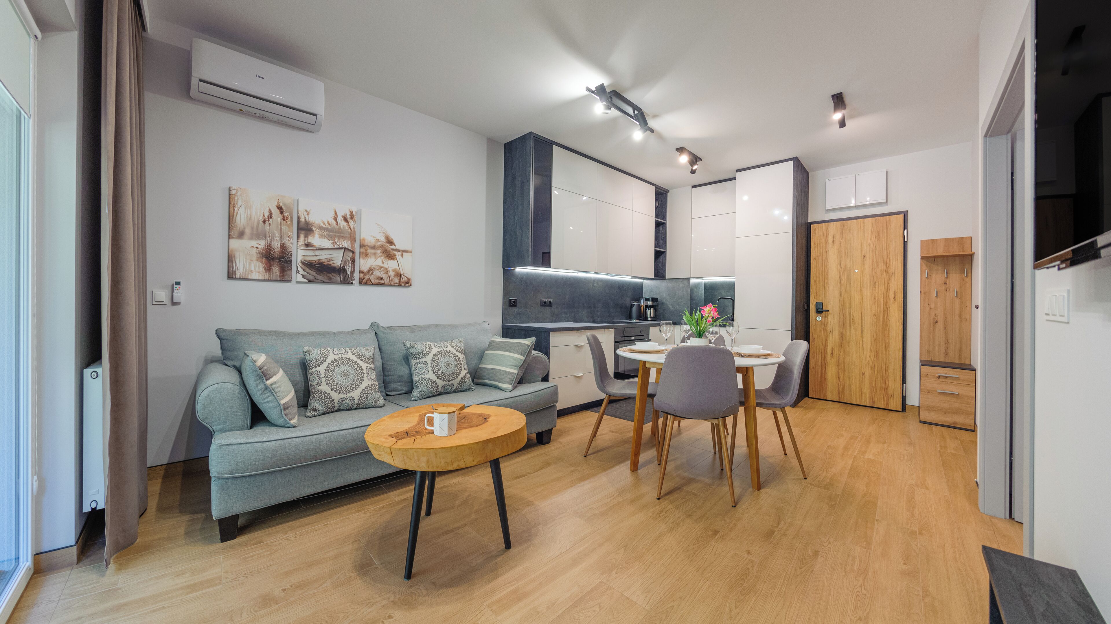 Apartamento (A 110) | Sala de estar | TV de ecrã plano 
