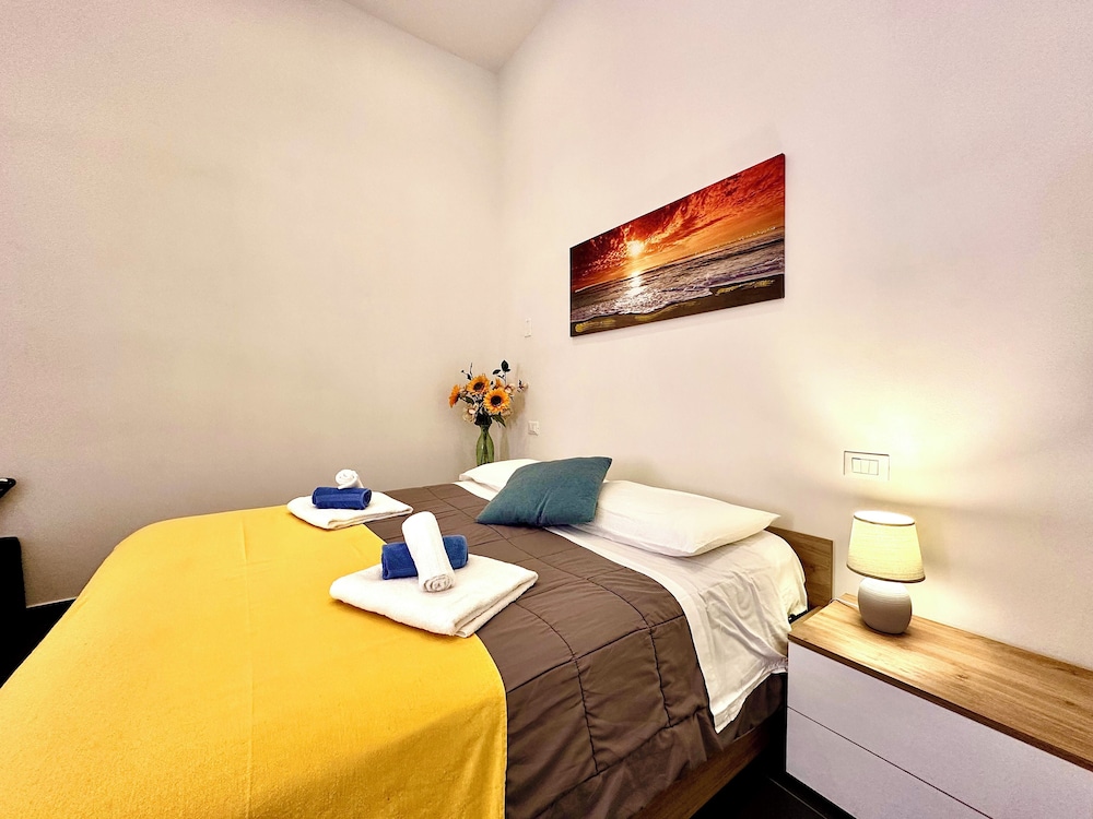 Butterfly House🦋-appartamento Su Due Livelli, 500 Metri Dalla Stazione Centrale - Lerici