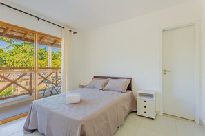 3 quartos, cortinas/cortinados opacos, Wi-fi grátis