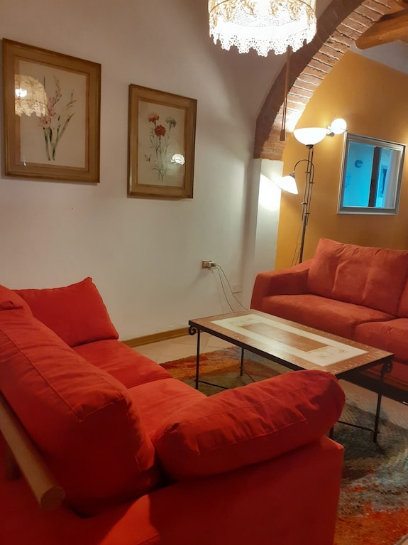 Aurora, 3 Bedroom House With Air Conditioning, Wifi, Garden And Shared Pool - 토스카나