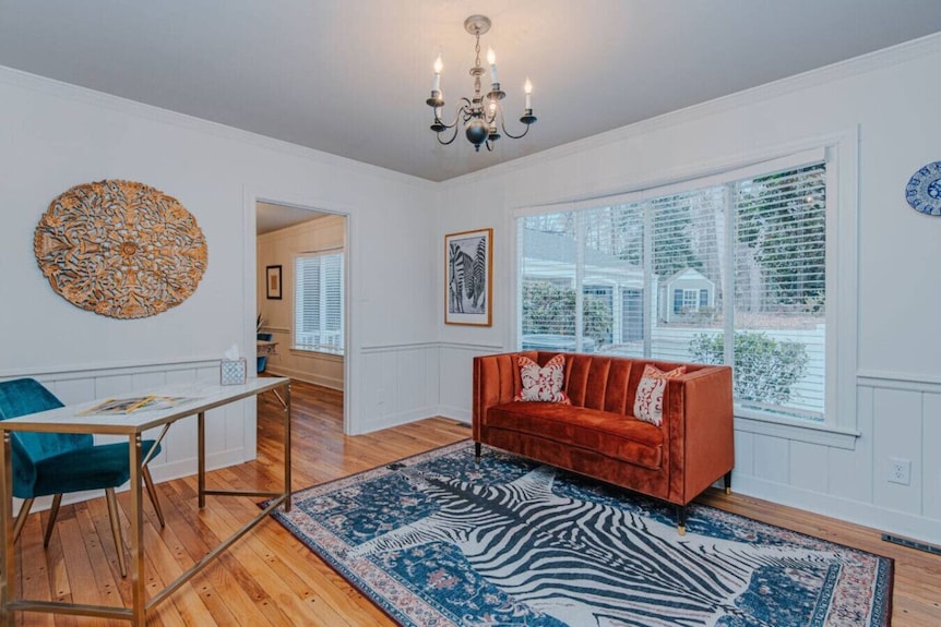 Entire House Sleeps 16 Close To Downtown - Greensboro, NC