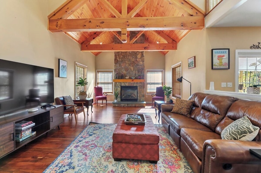 Vermont Vacation Villagrapevine Getaway - Clarksburg State Park, Clarksburg