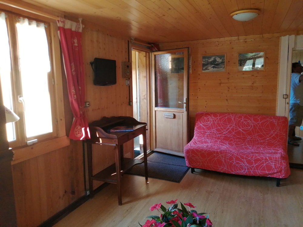 Appartement "Le Vieux Chalet" Avec Vue Sur La Montagne, Jardin Privé Et Wi-fi - Les Houches