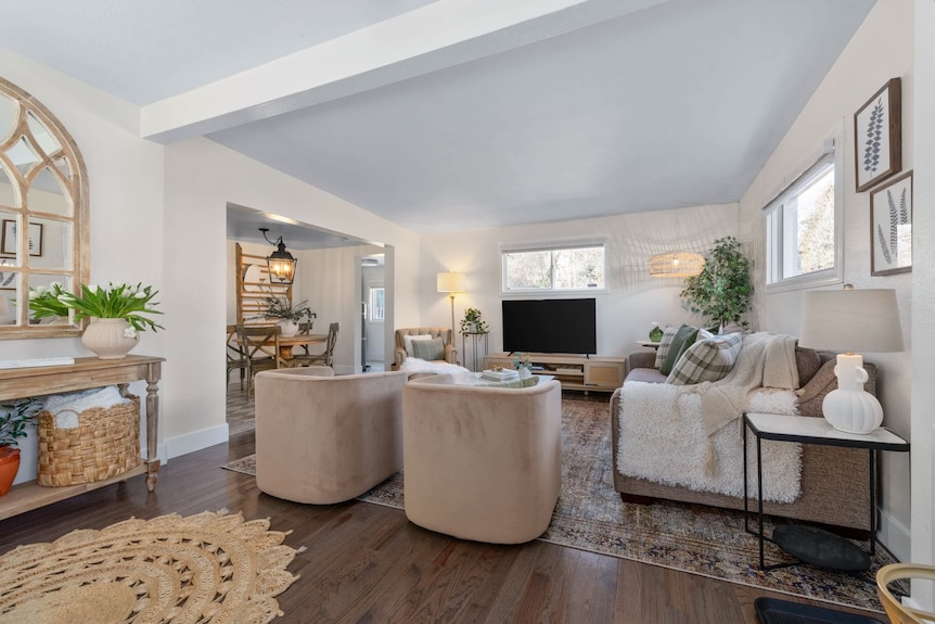 Peaceful + Private Designer Home - Great Location! - Spokane, WA