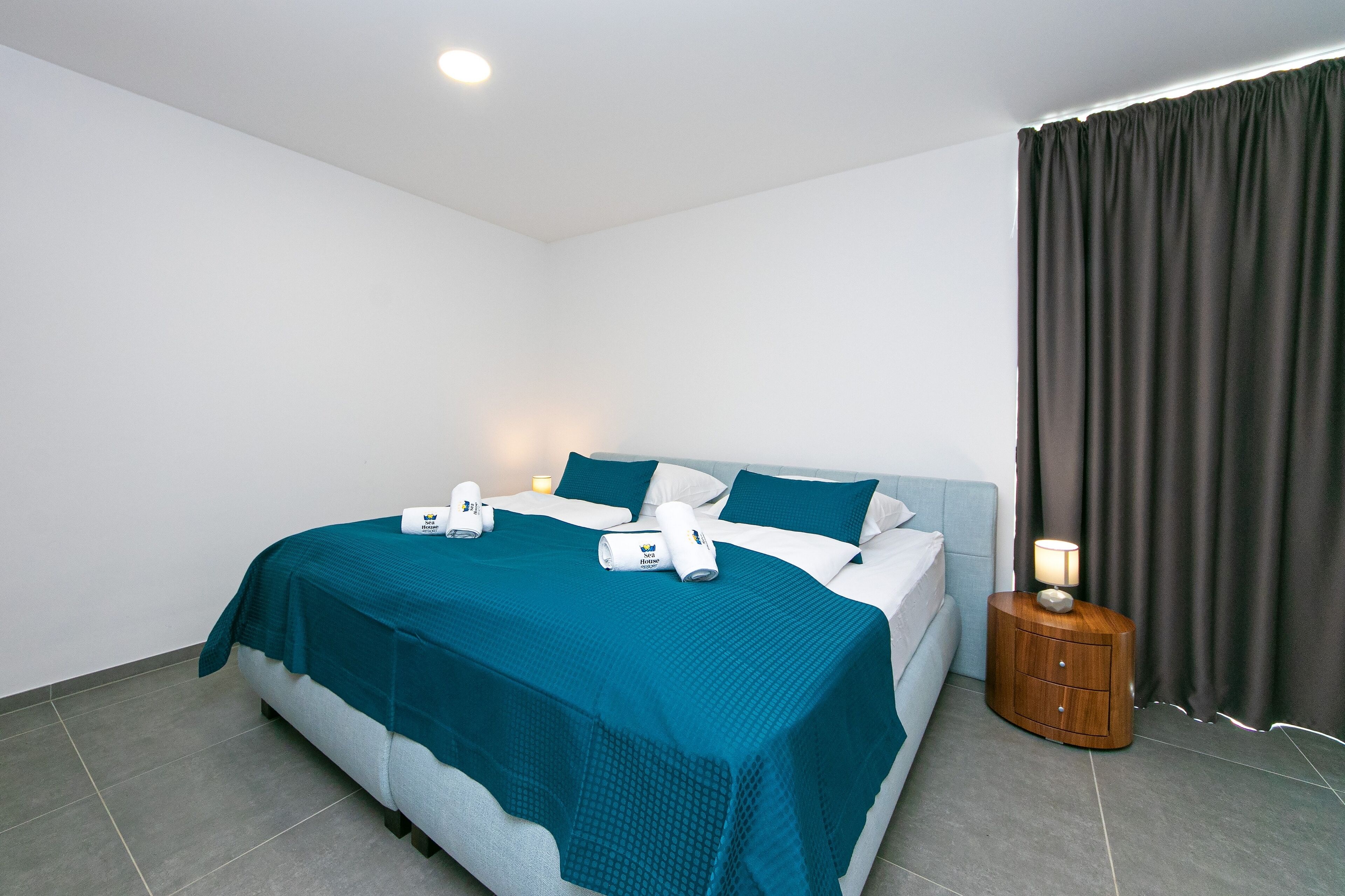 Apartamento Para Dos Personas Con Terraza Y Vista Al Mar Brela (Makarska) (A-19834-g) - Brela