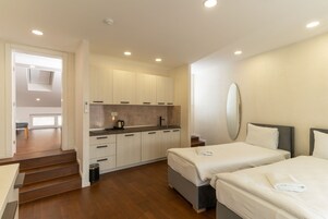 Estúdio de Luxo | Wi-fi grátis, roupa de cama fornecida 