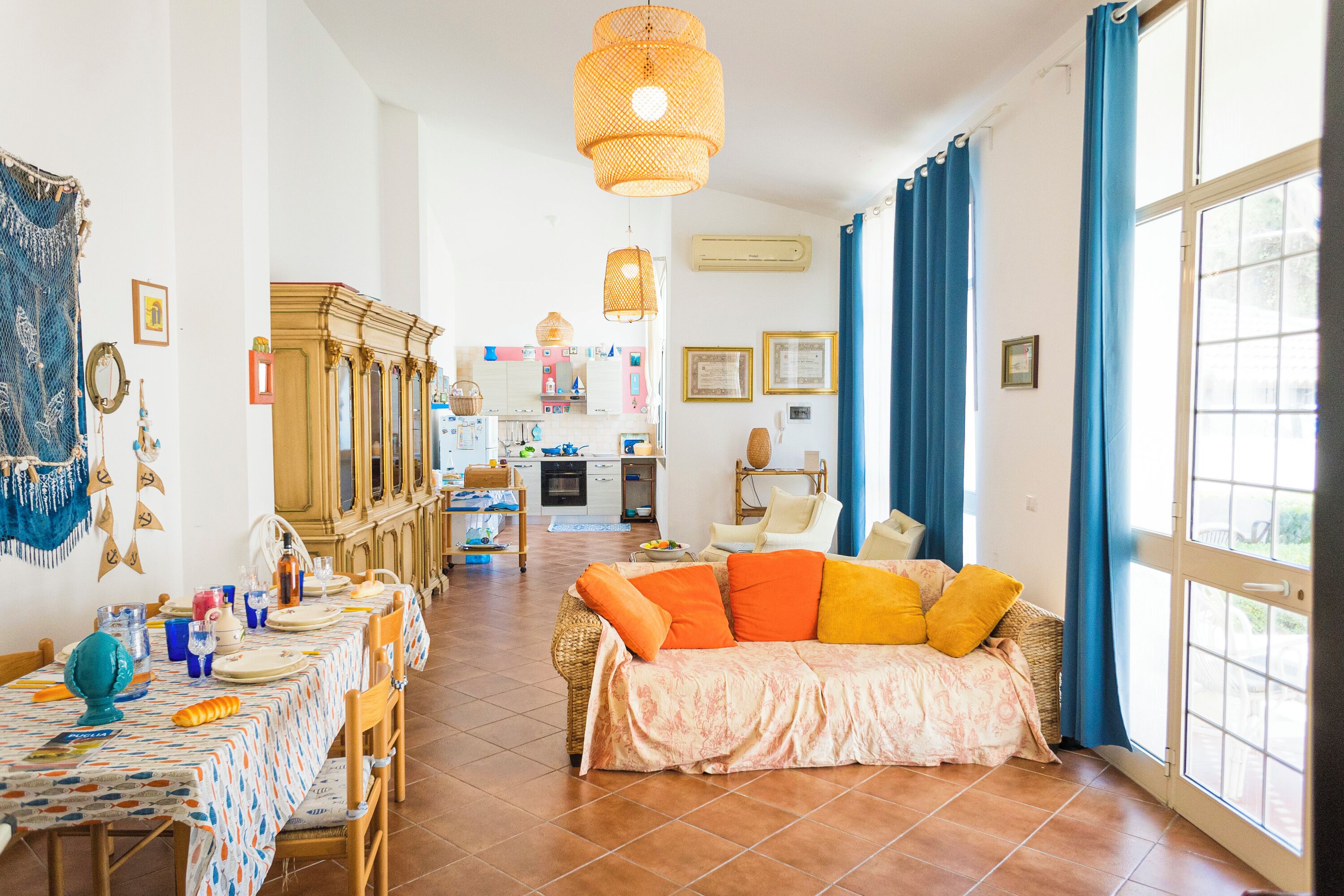 Televisor de 21 polegadas com canais por cabo 