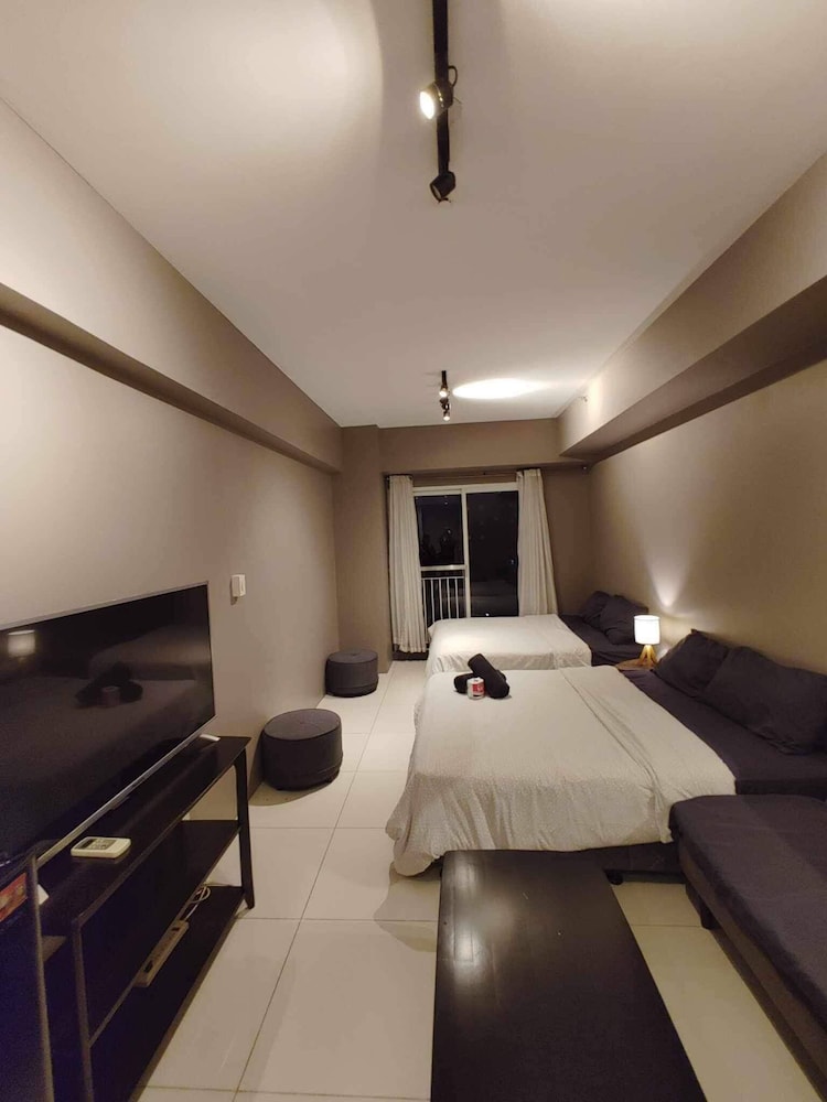 Tagaytay Staycation Smdc Wind Residences Tower 4 Unit 317 - Tagaytay | Vrbo