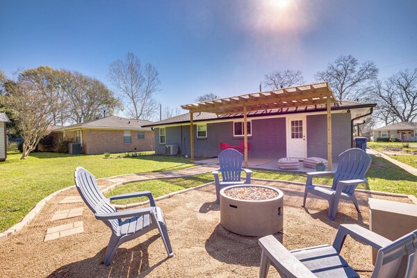 Pet-friendly Tomball Cottage: Steps To Downtown! - Houston, TX