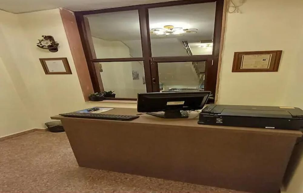 Shivalayaa - Queen Double Room No. 1 - Agra