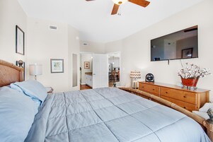 Apartamento em Condomínio Fechado, várias camas (Inn At Summerwind 701) | 3 quartos, Wi-fi 