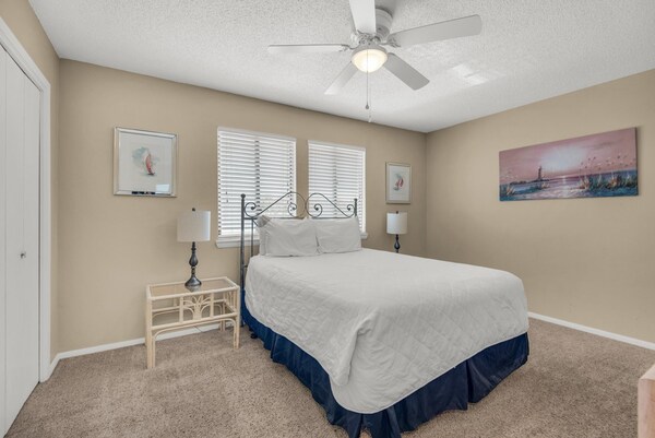 Sugar Beach D-13 - Navarre Beach, FL