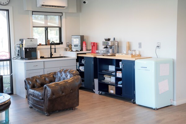 Hotel Avanti - Santa Maria, CA