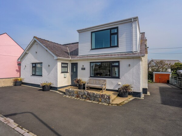 Porth Ewyn - Trearddur Bay