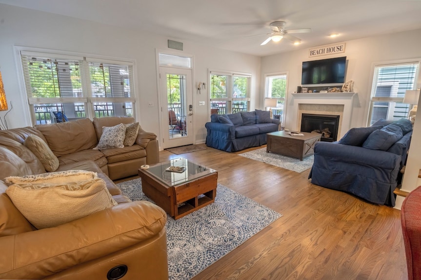 Find "Beachy Bliss" At This 3-bed Beachwalk Resort Home - New Buffalo, MI