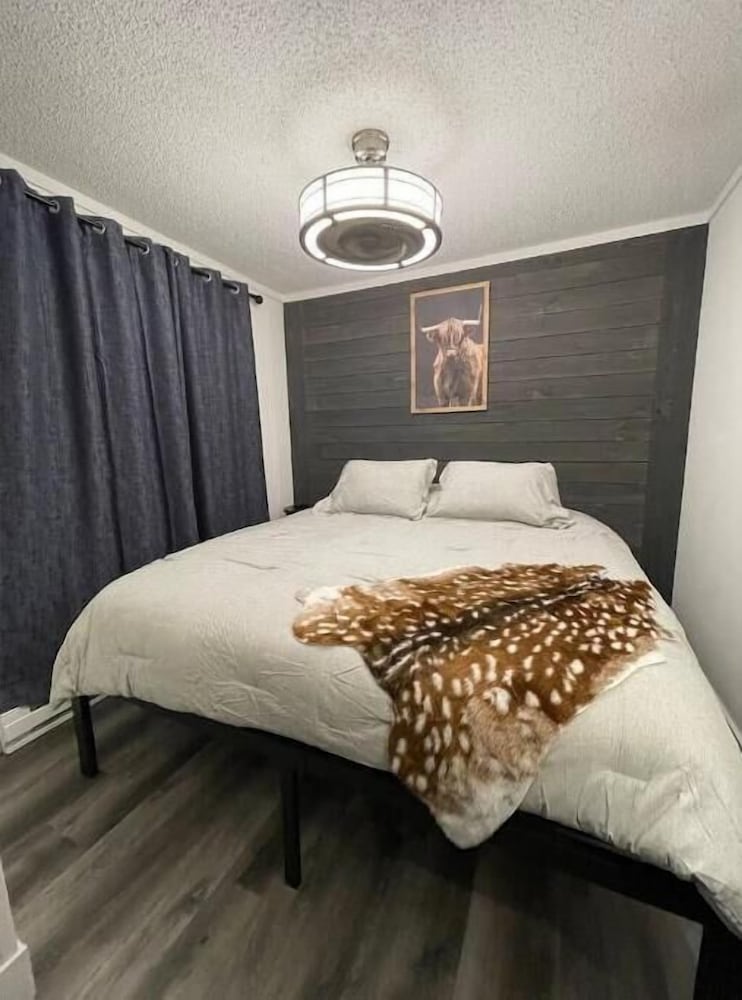 Luxury 1br, Ski In/out At Snowshoe! - Snowshoe, WV