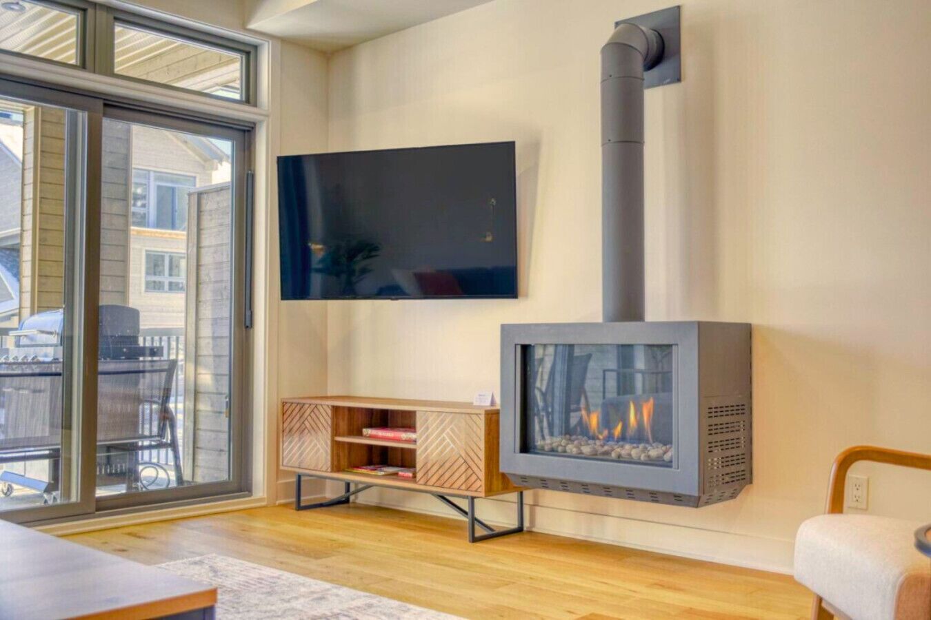 The Escape At Verbier - Modern Condo At Verbier Resort - Mont-Tremblant