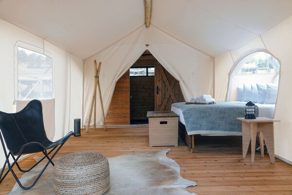 Under Canvas Yosemite - Yosemite National Park, CA