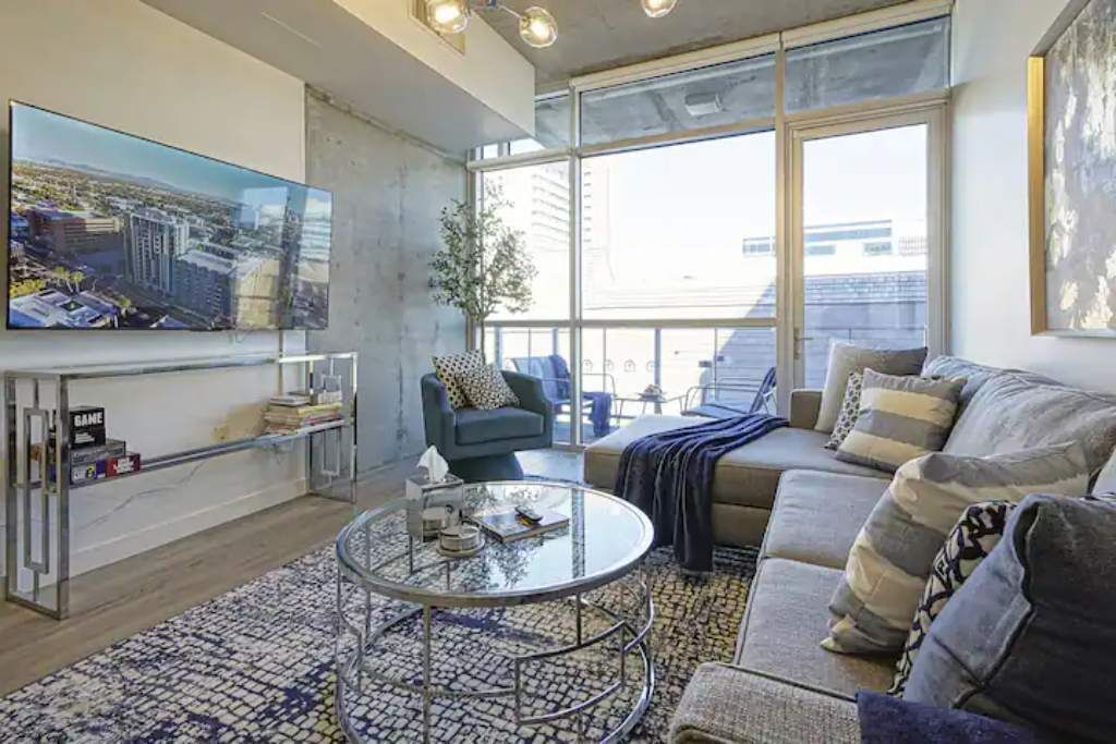 Loft Lv8  Elegant Urban Oasis In Downtown Vegas - Las Vegas, NV