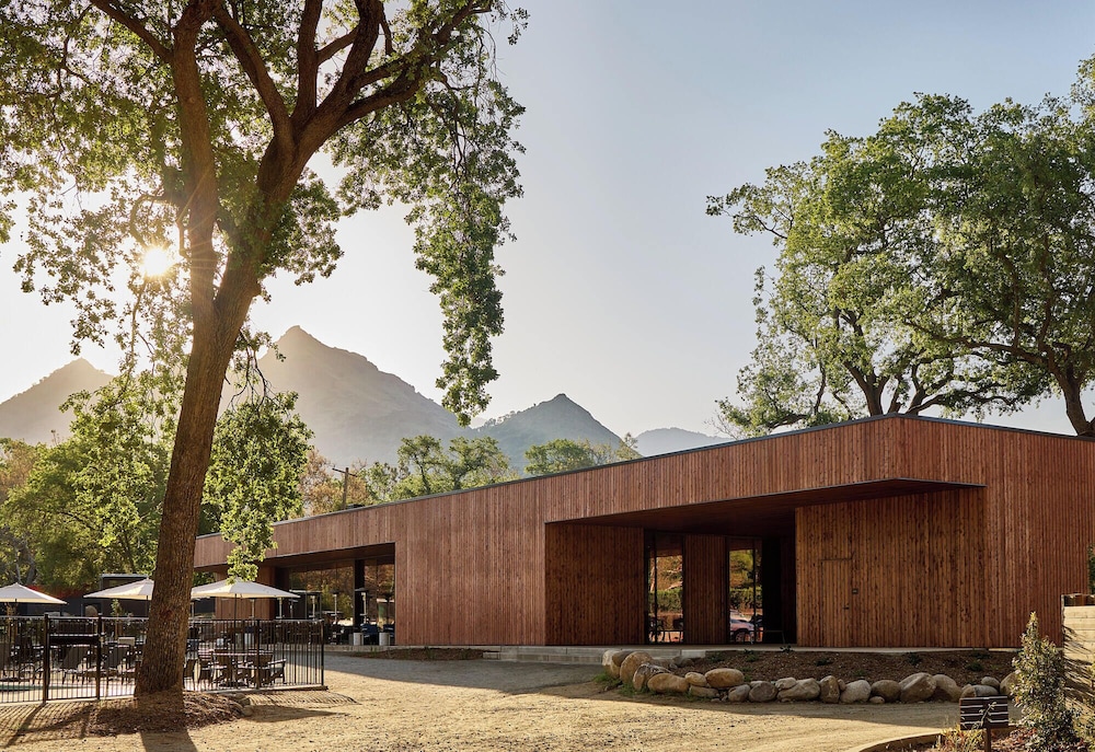 Autocamp Sequoia - Three Rivers, CA