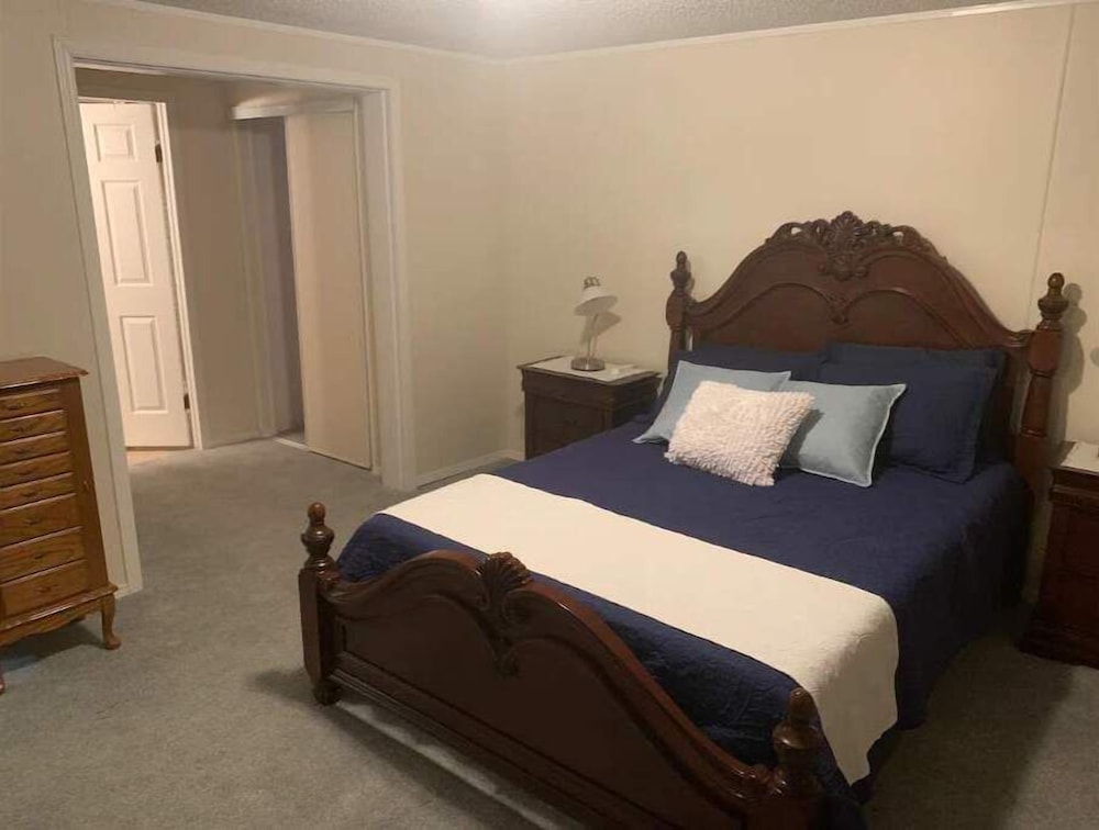 Perfect Stay For A Family Or A Group Of Friends Visiting Our Beautiful Valley! - Drumheller