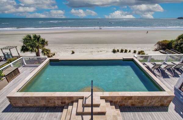 114 Ocean Boulevard By Avantstay Beachfront Infinity Pool Basketball Court Recently Renovated! - Charleston, SC