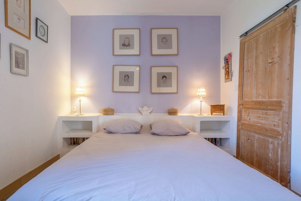 Holiday Home 'La Bonne Descente' With Lake View, Private Terrace And Wi-fi - Concarneau