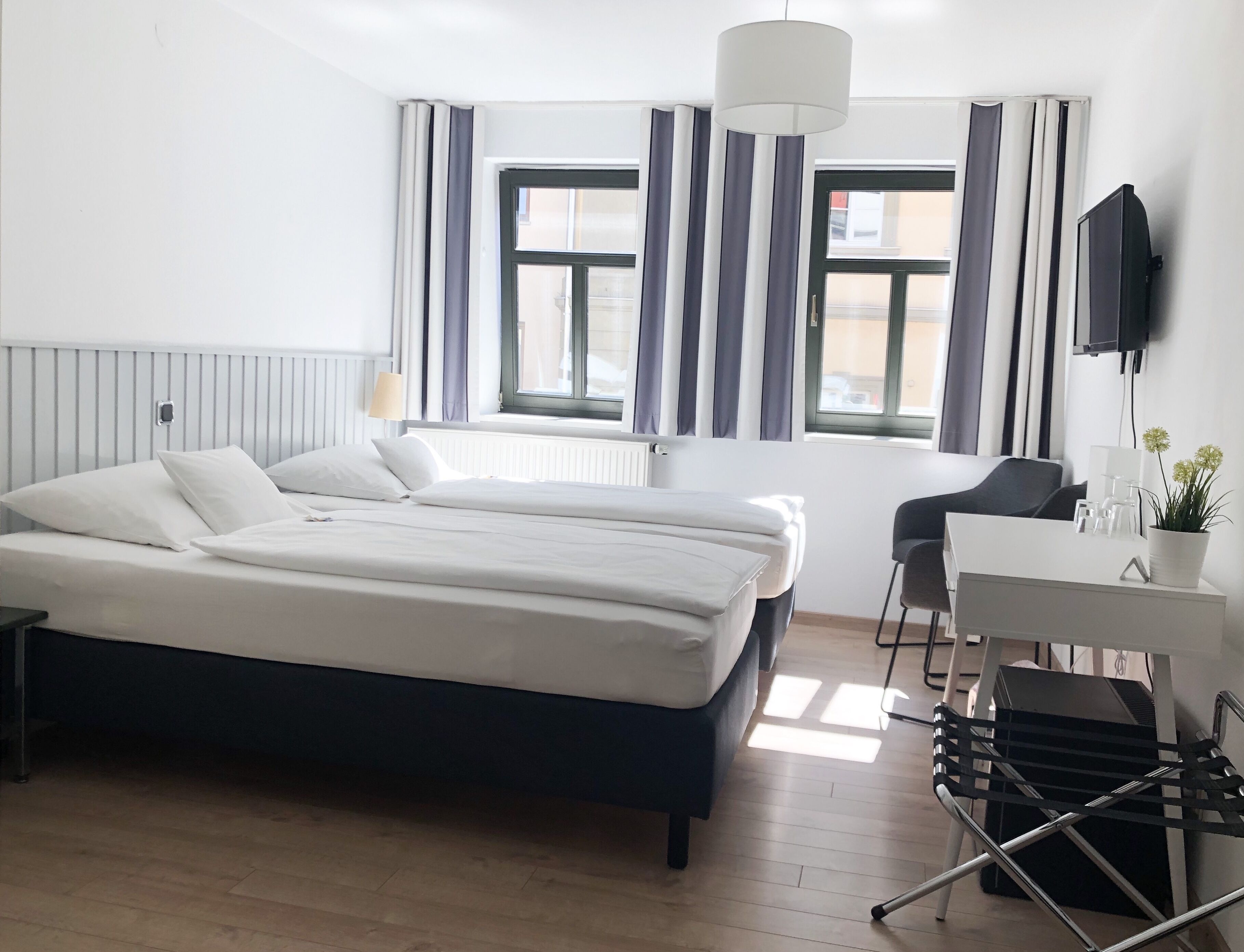 Doppelzimmer Mit Boxspringbett - Bad Neustadt an der Saale