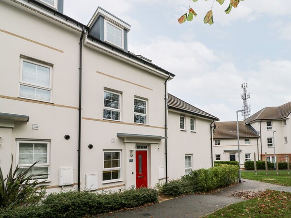 20 Bishops Way - Falmouth