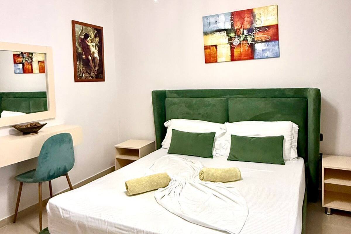 Apartamento conforto, para não fumantes, cozinha | Área de estar | TV de tela plana