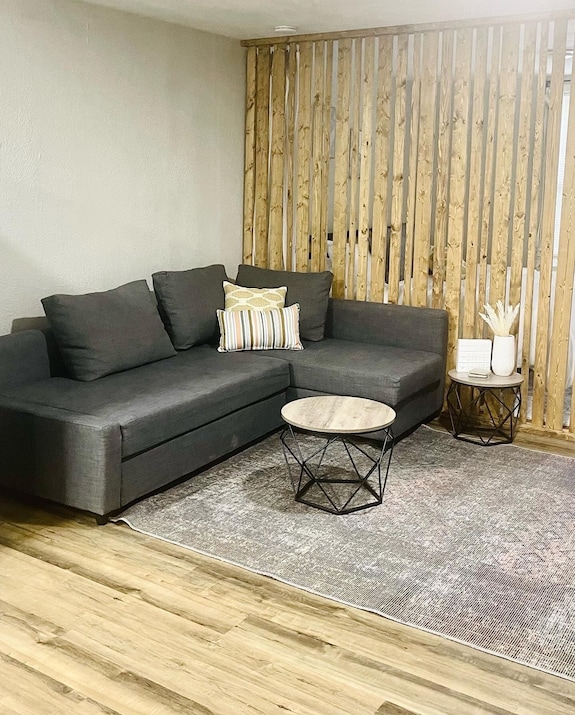 Newly Updated Private Studio - Suffolk, VA