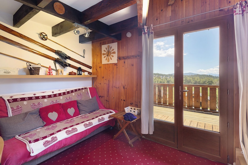 Chalet 'Petit Chalet' Mitoyen à Pyrénées 2000' Avec Vue Montagne, Terrasse Privée Et Wi-fi - Les Angles