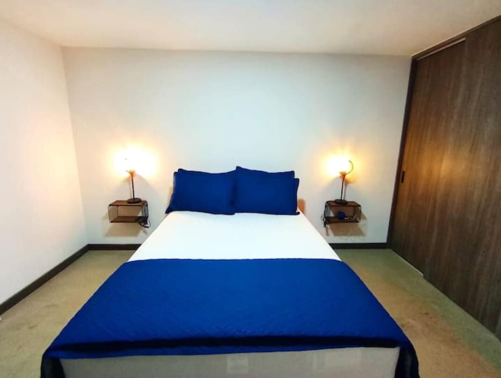 Hermosa Villa Con Piscina - Aratoca