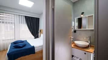 Quarto Standard | 1 quarto, minibar, cofre no quarto, quartos insonorizados