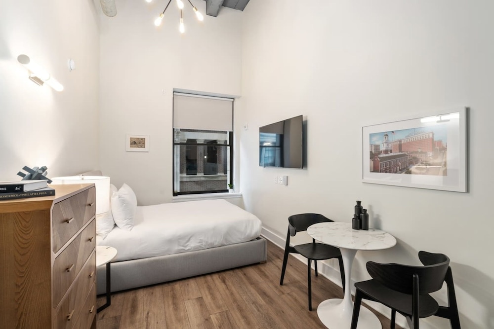 Sosuite Studio Acc. W Shared W/d, Gym, Lounge - Philadelphia, PA