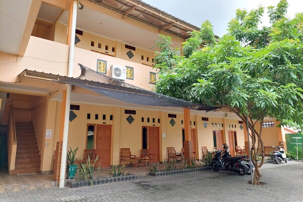 Hotel O Rasya Homestay Near Sd Negeri 6 Mataram - Mataram