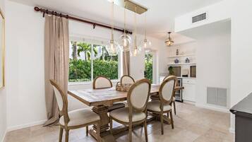 Casa, várias camas (Southern Breeze) | Restaurantes