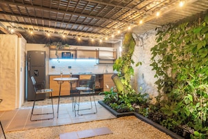 Quarto luxo | Área de estar | TV de tela plana