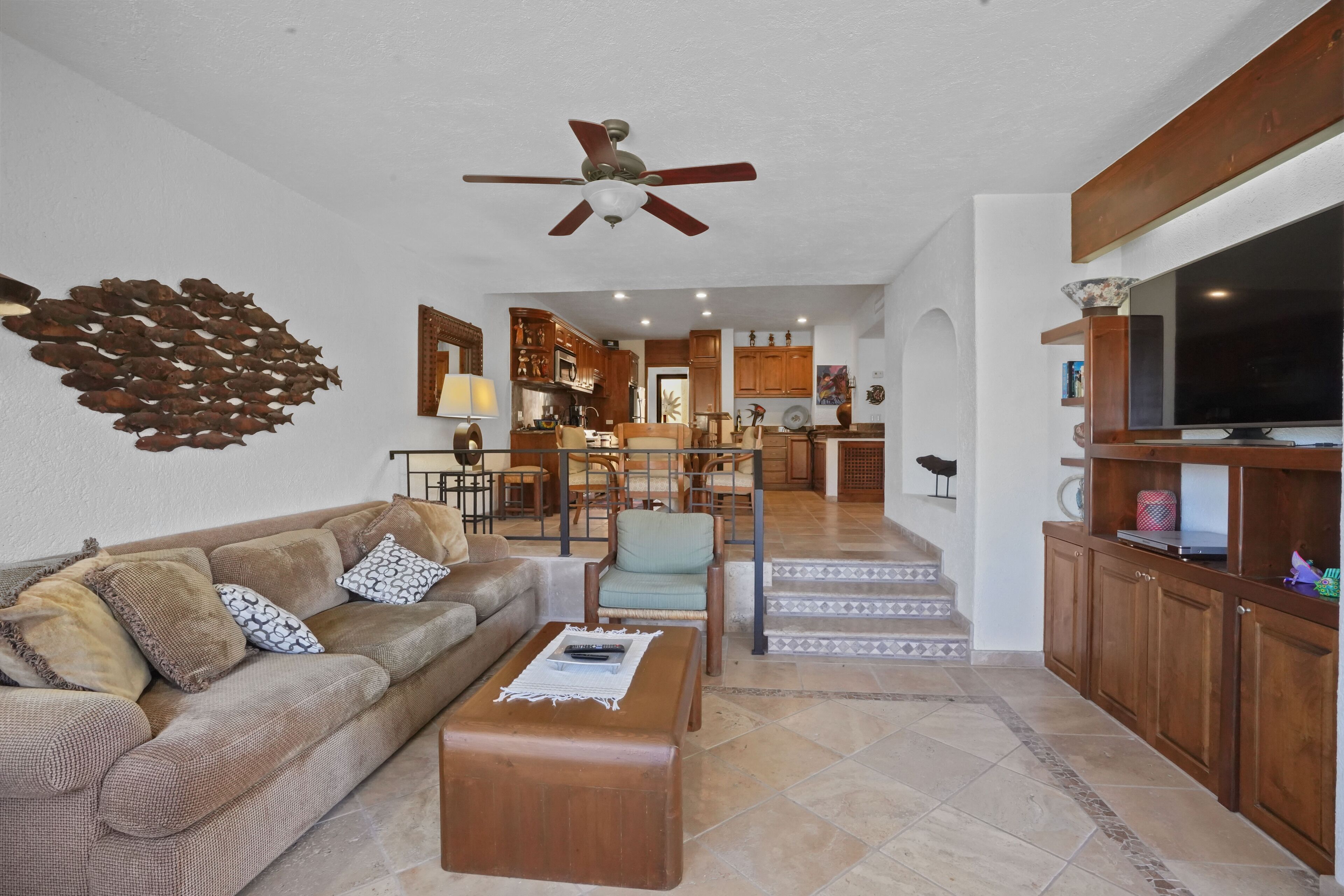 2 Bedroom Condo, Marina View In Terrasol Beach Resort, 15 Min Walk To Everything - Cabo San Lucas