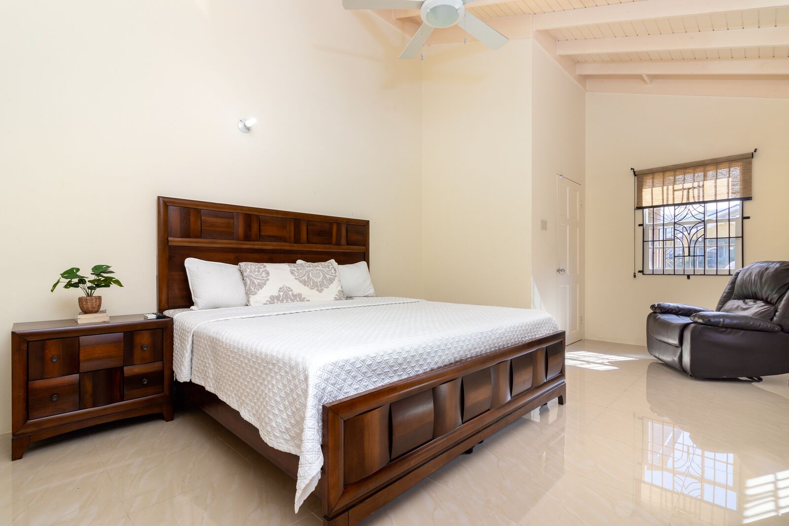 Villa, 3 quartos, piscina privativa | 3 quartos, ferro/tábua de engomar, Wi-fi grátis 