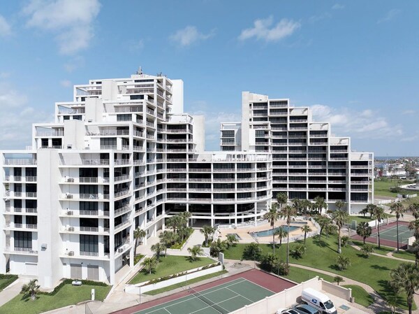 Sunchase Iv By South Padre Resort Rental - Texas