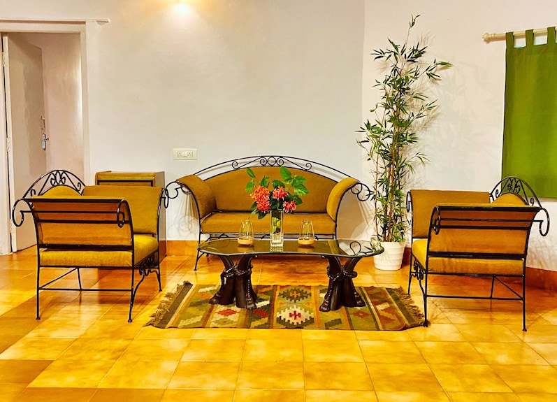 3bhk Private Riverside Villa With Glass Room In Karjat - Karjat