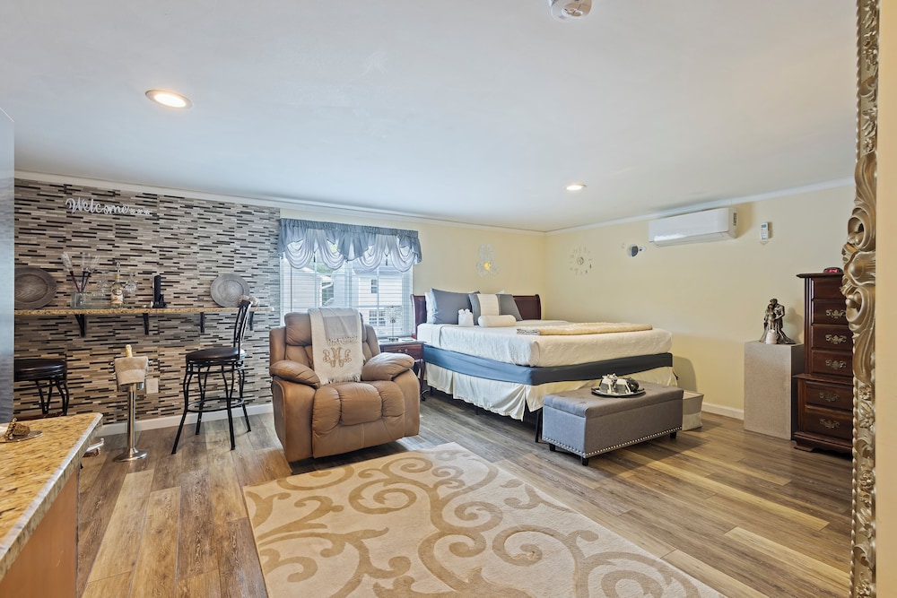 C & N Lodging, Bluffton, Sc - Bluffton, SC