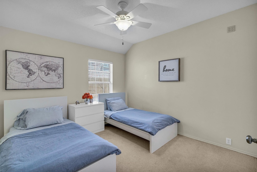 North Plano - Remodeled 4br, Chef's Dream Kitchen - McKinney, TX