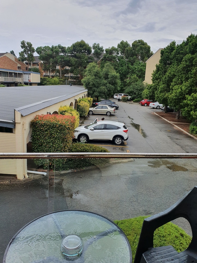 Griffith Studio Canberra - Free Parking - Canberra