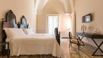 Suite Deluxe | Secretária, quartos insonorizados, Wi-fi grátis